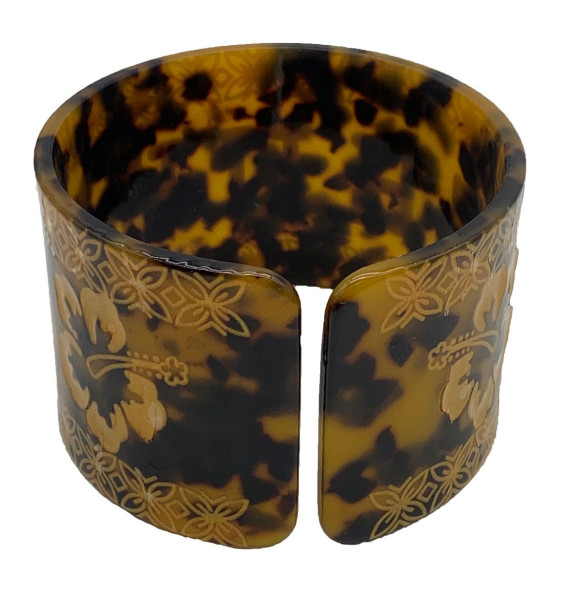 Chuuk Turtle Shell Bracelet